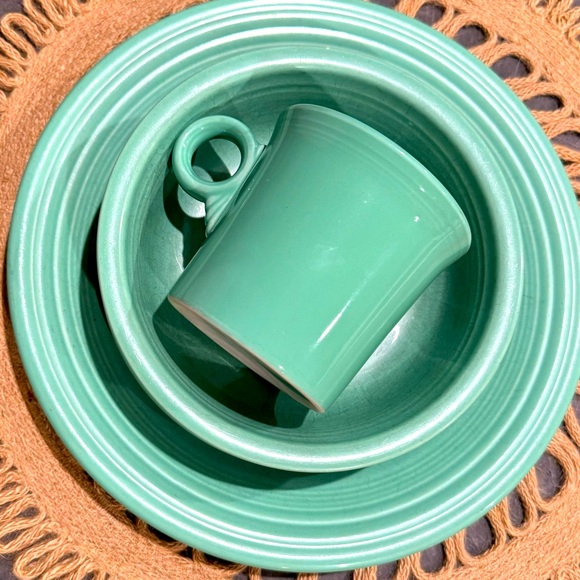 Fiestaware | Dining | Vtg Fiesta Ware Hlc Made In The Usa Light Green ...